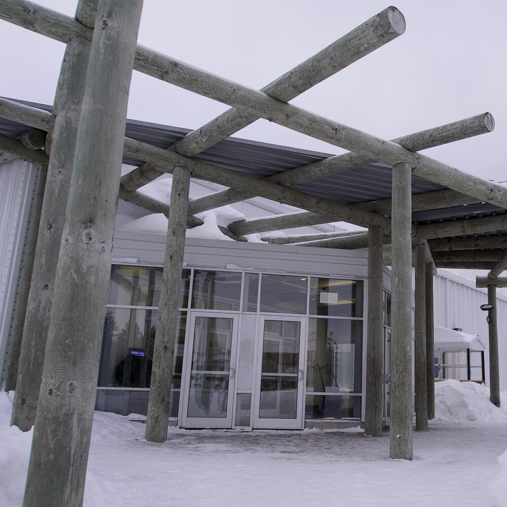 Les Innus s'expriment aussi par l'architecture | Radio-Canada.ca