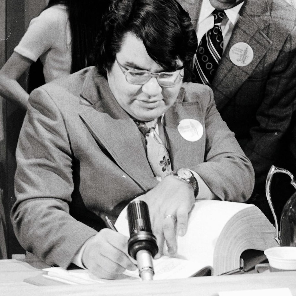 La bataille et la signature | Radio-Canada.ca