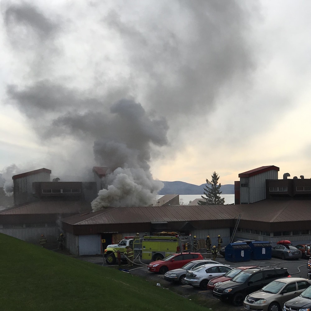 Incendie circonscrit au Cégep de la Gaspésie et des Îles | Radio-Canada.ca