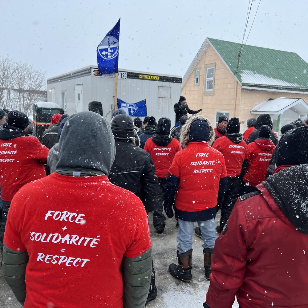 Les syndiqués de l’usine Bradken de Mont-Joli toujours en grève | Radio-Canada.ca
