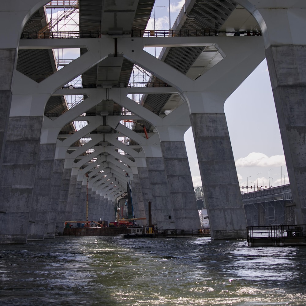 Le nouveau pont Champlain complètement ouvert le 1er juillet | Radio ...