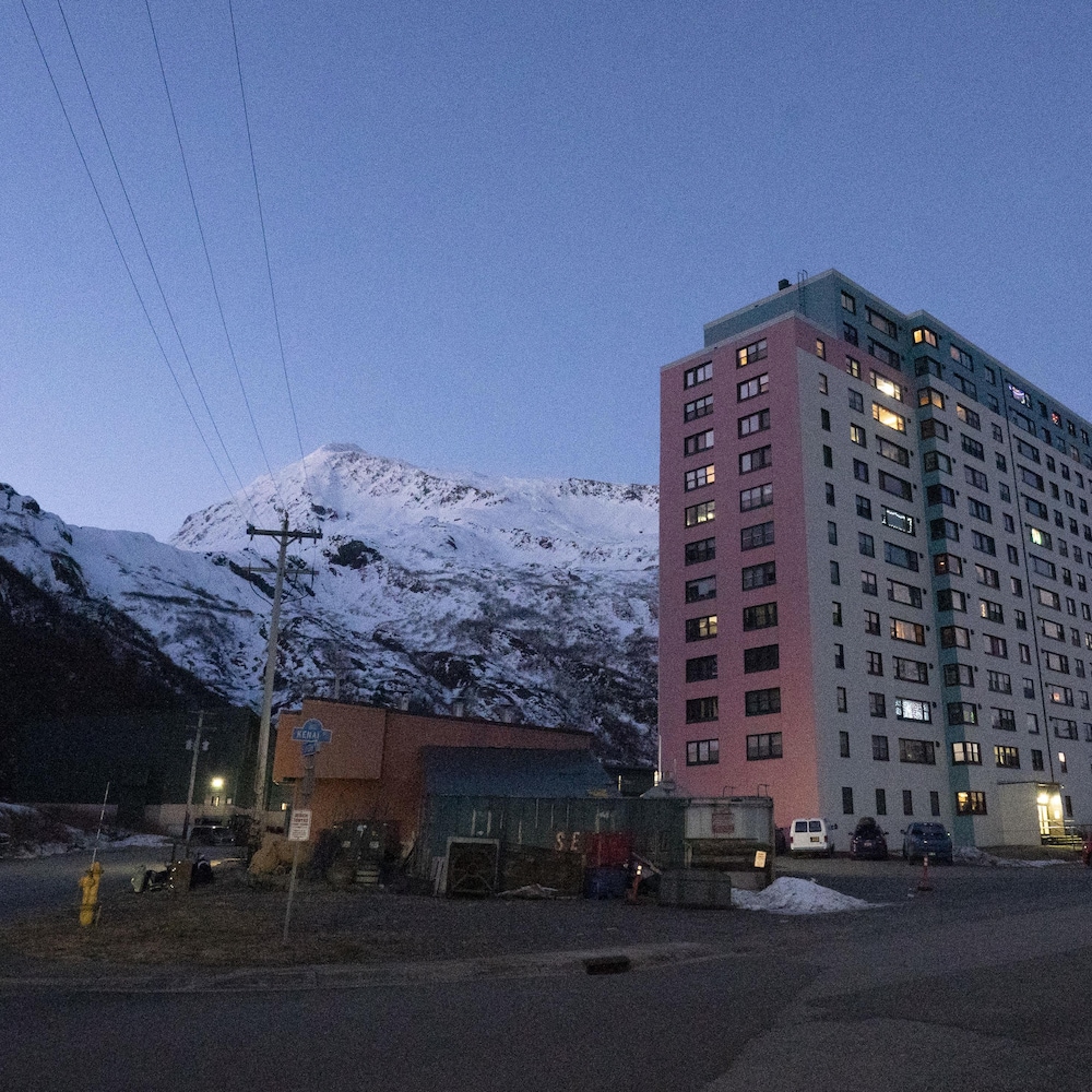 Whittier, Alaska, USA : le crépuscule de la paix | Radio-Canada.ca