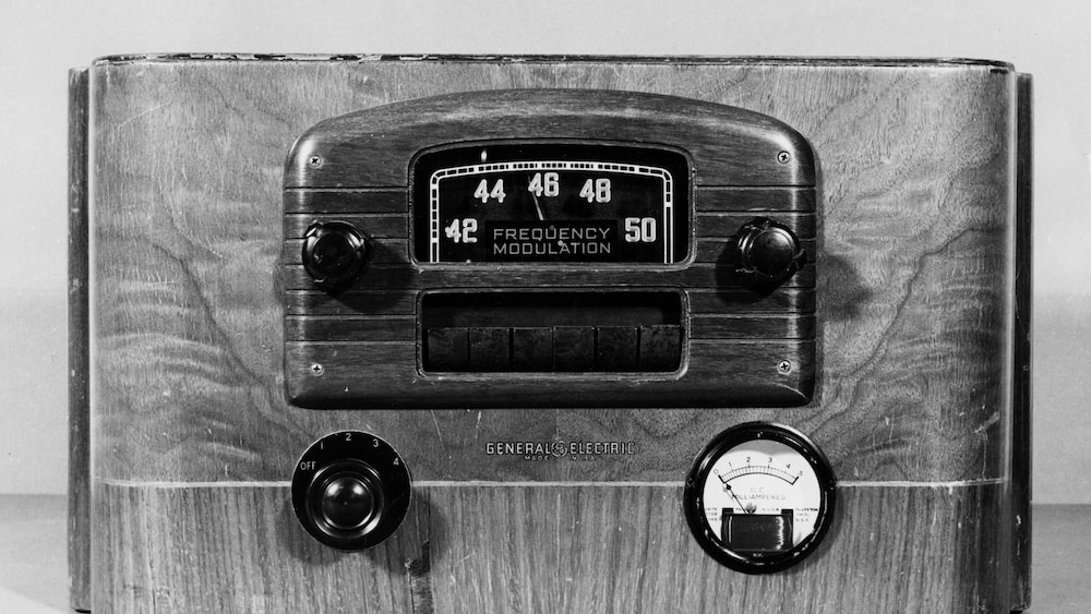 Parlez moins fort, on ne vous entend pas | OHdio | Radio-Canada