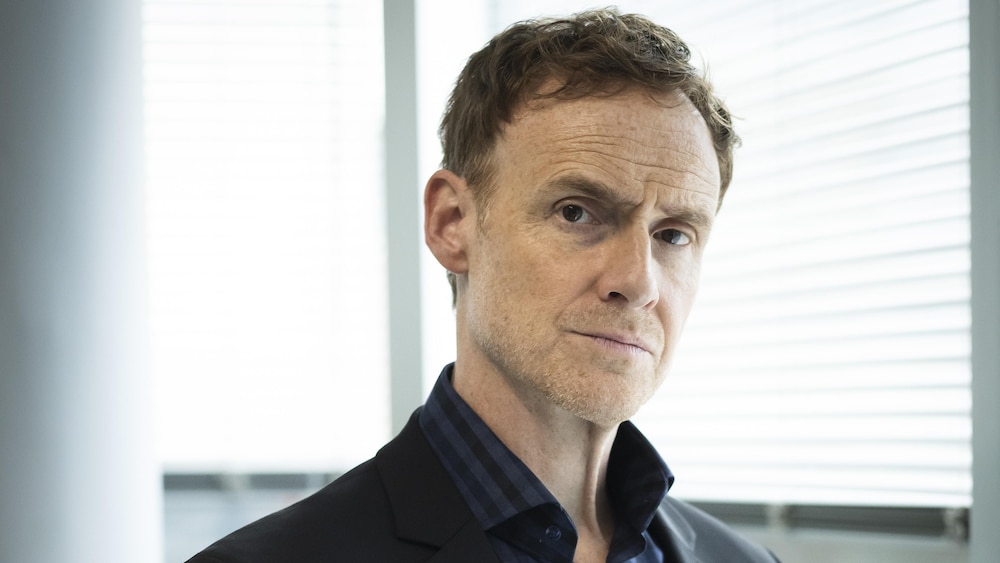 Une deuxième saison mouvementée pour Dumas | ICI Télé | Radio-Canada