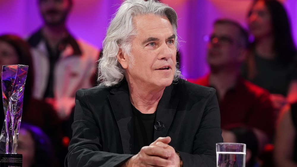 Richard Séguin chante Rester debout | Bonsoir bonsoir!