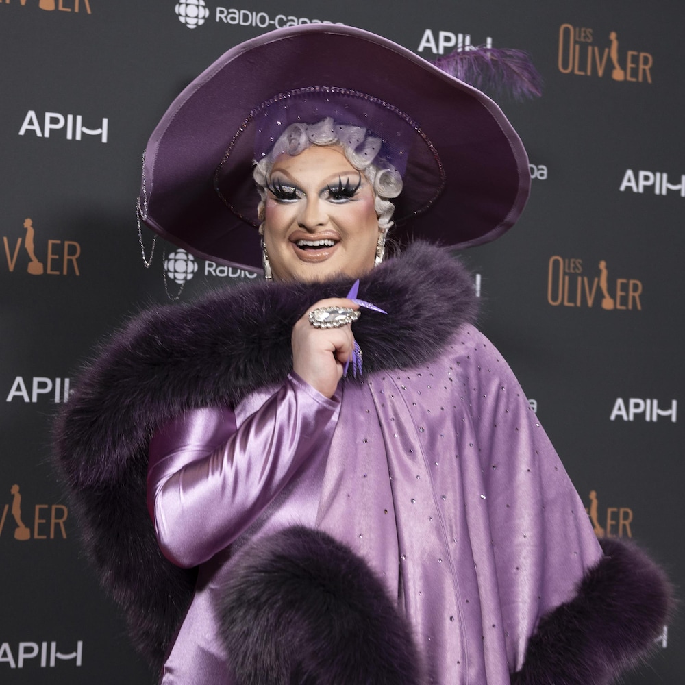 Le tapis rouge du Gala Les Olivier 2025 | ICI Télé | Radio-Canada