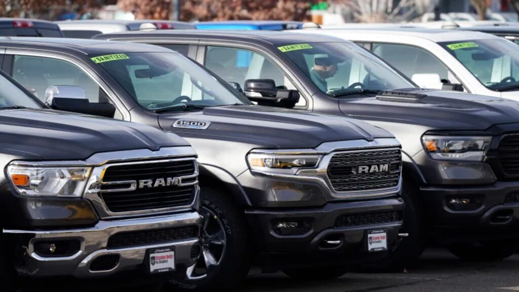 Stellantis recalling 1.25 million Ram trucks over tailgate issue ...