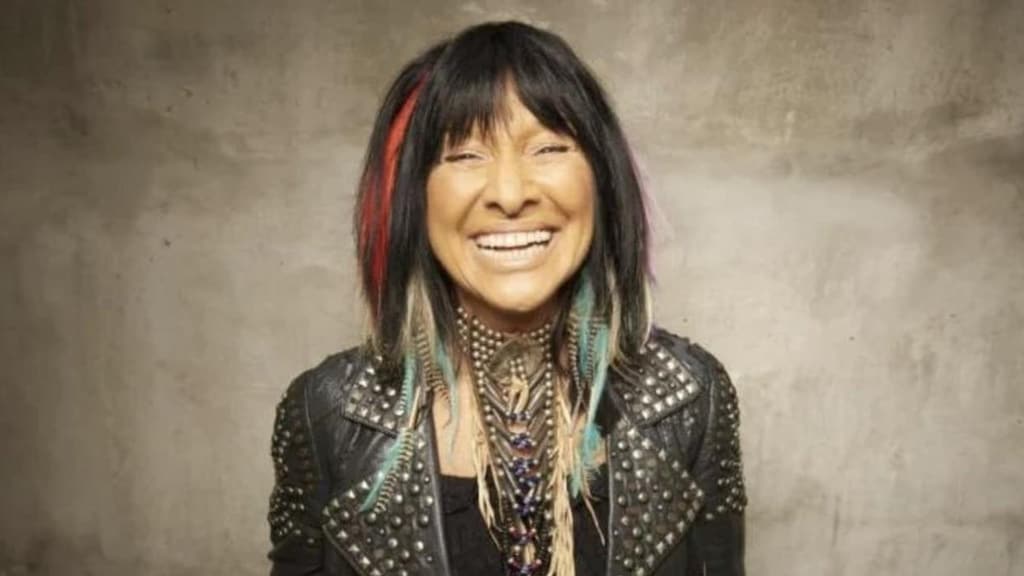 Singer-songwriter Buffy Sainte-Marie retiring from live performances ...