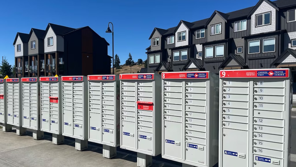 Canada Post inanunsyo ang unang 136,000 addresses na mawawalan ng door ...