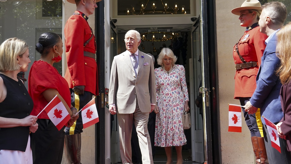 King Charles, Queen Camilla binisita ang Canada House sa ika-100 ...