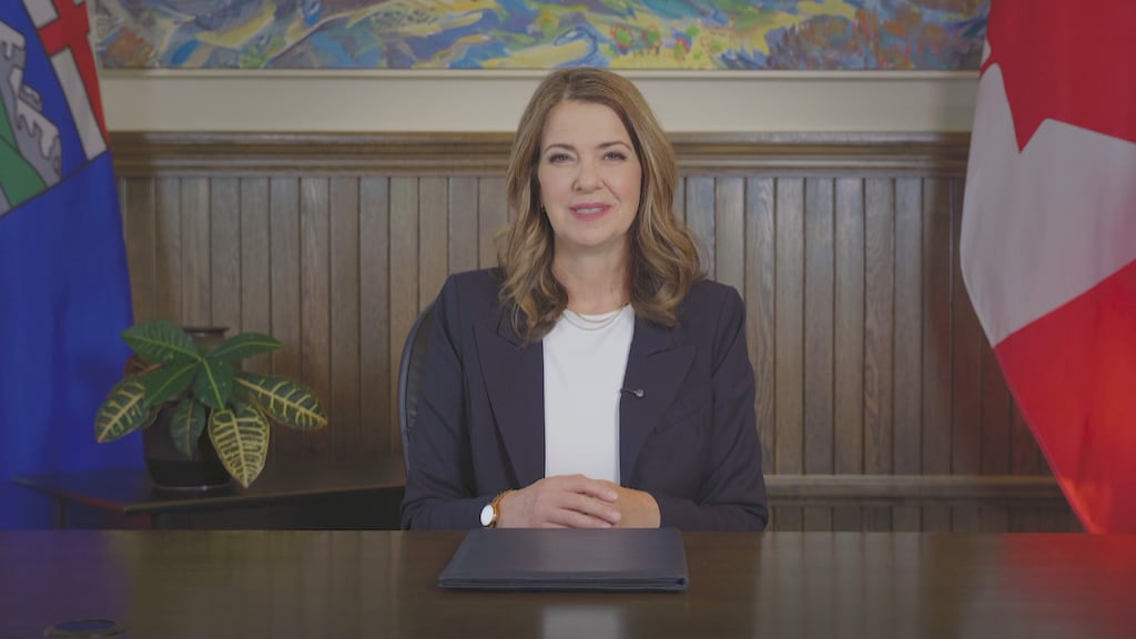 Alberta Premier Danielle Smith announces fall referendum on immigration ...