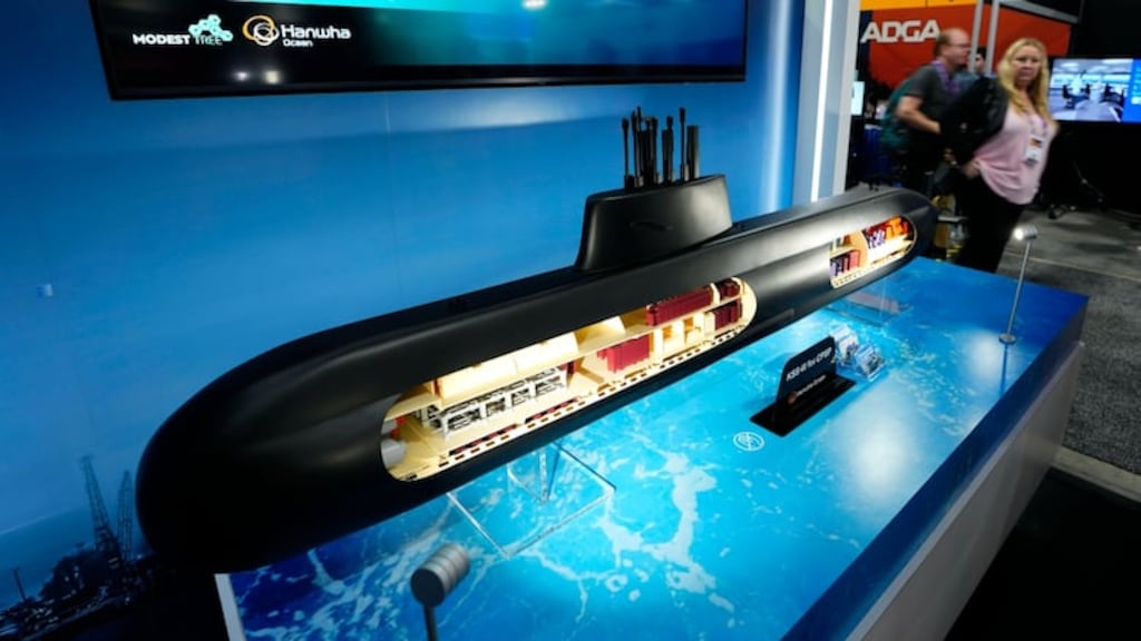 Korean firm promises speedy delivery as Canada narrows field for ...