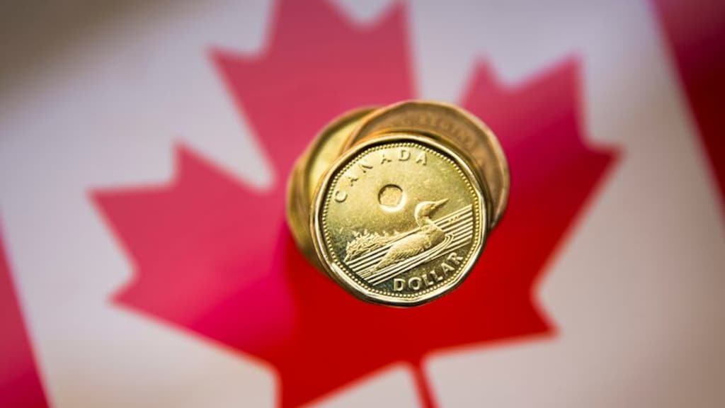 Canada’s GDP grew by annualized rate of 2.2% in first quarter | Radio ...