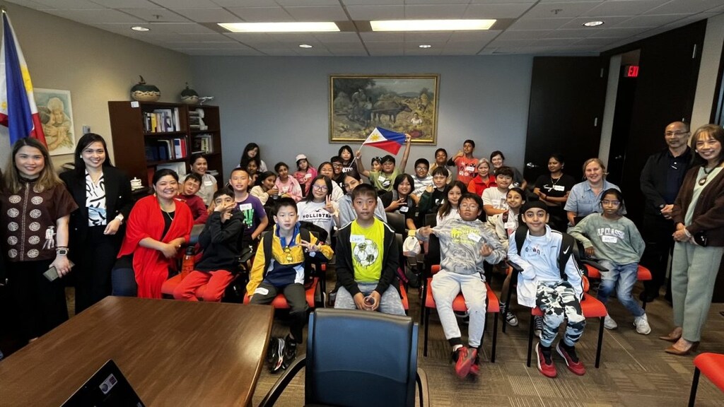 Pinakaunang Filipino Heritage Walk naganap sa British Columbia | Radio ...