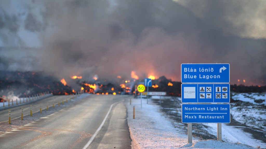 Iceland’s famous Blue Lagoon evacuated as volcano erupts for 3rd time ...
