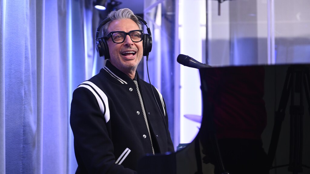L’acteur Jeff Goldblum et son orchestre au Festival de jazz de Montréal ...