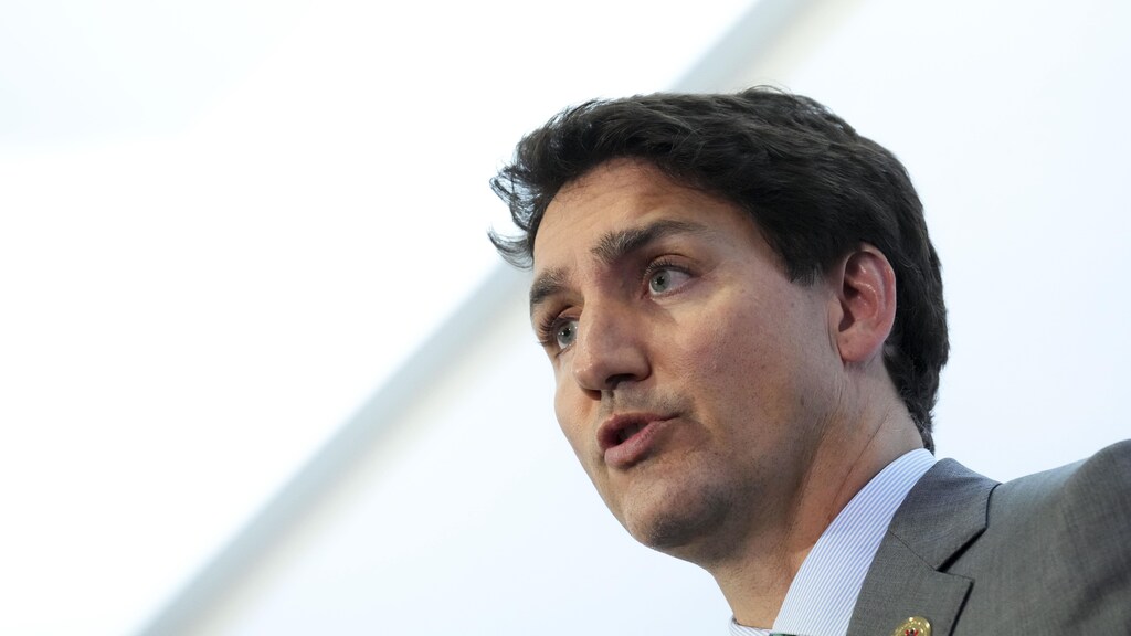 Trudeau, mga ministro ng gabinete dadalo sa Emergencies Act inquiry ...