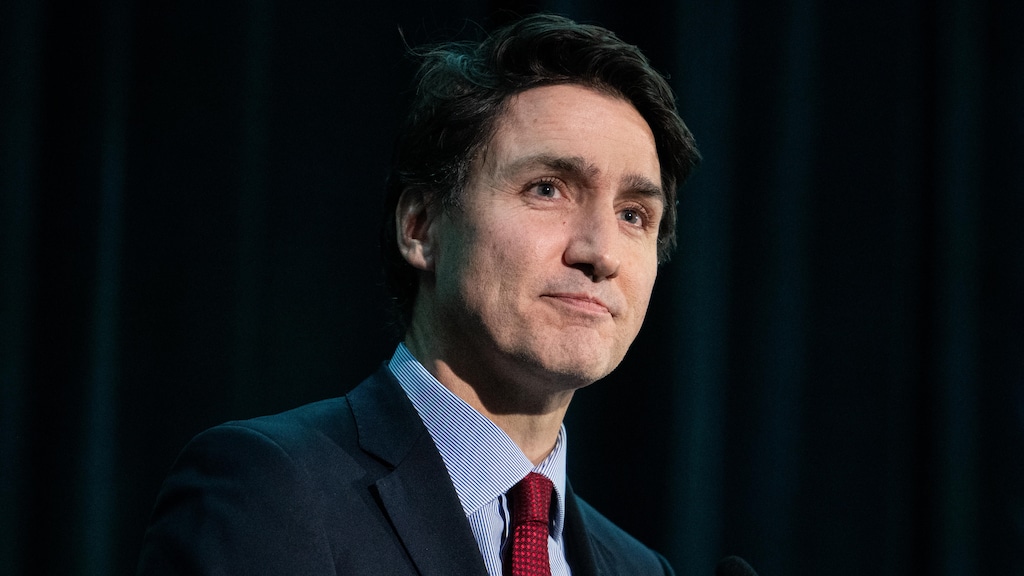 Trudeau delivers Christmas message, thanks essential workers | Radio ... Trudeau delivers Christmas message, thanks essential workers | Radio ...