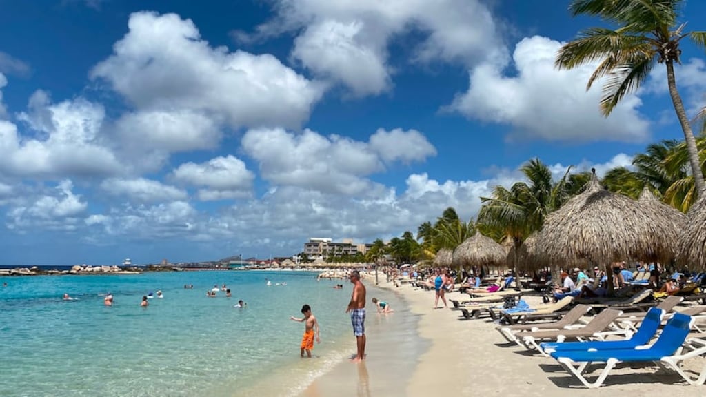 Canadian tourists voice concerns over Caribbean travel after U.S ...