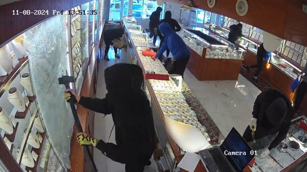 What’s behind the spike in jewelry store smash-and-grabs in Ontario ...