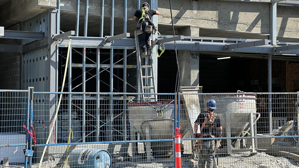 Travailler par forte chaleur : comment s’adaptent les ouvriers et les ...