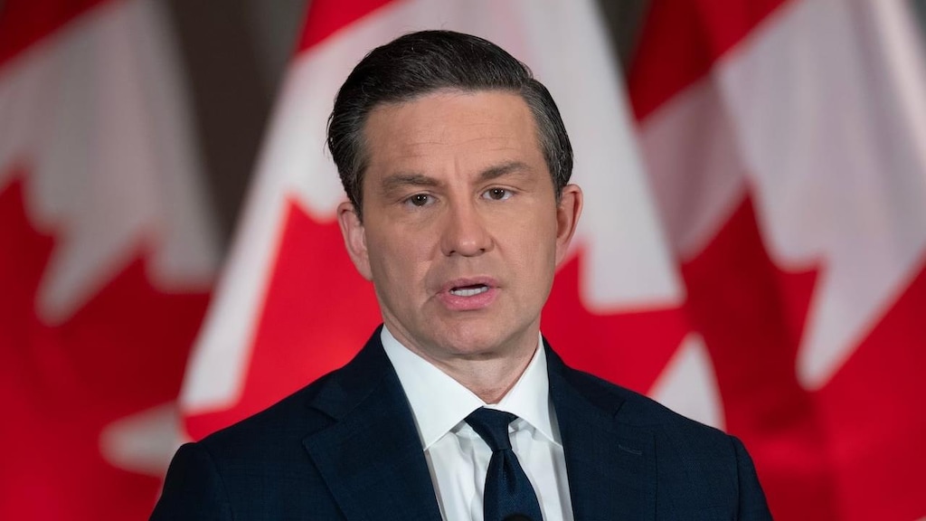 Poilievre binago ang tono at estratehiya sa gitna ng byelection, rebyu ng liderato | Radio-Canada.ca