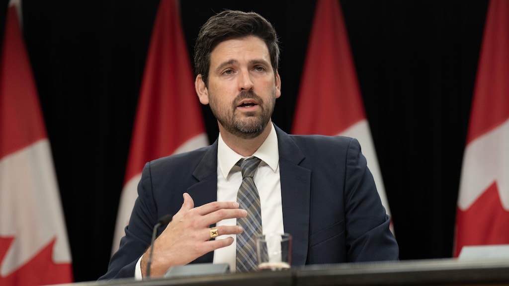 Sean Fraser to leave federal cabinet as PMO pushes to add Mark Carney ...