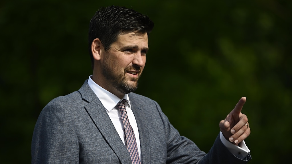 New housing minister says closing door on newcomers is no solution to ...