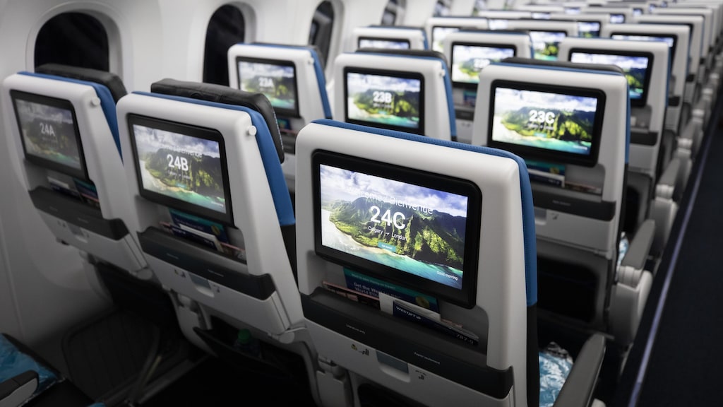 WestJet reversing move to install tight seating layout | Radio-Canada.ca