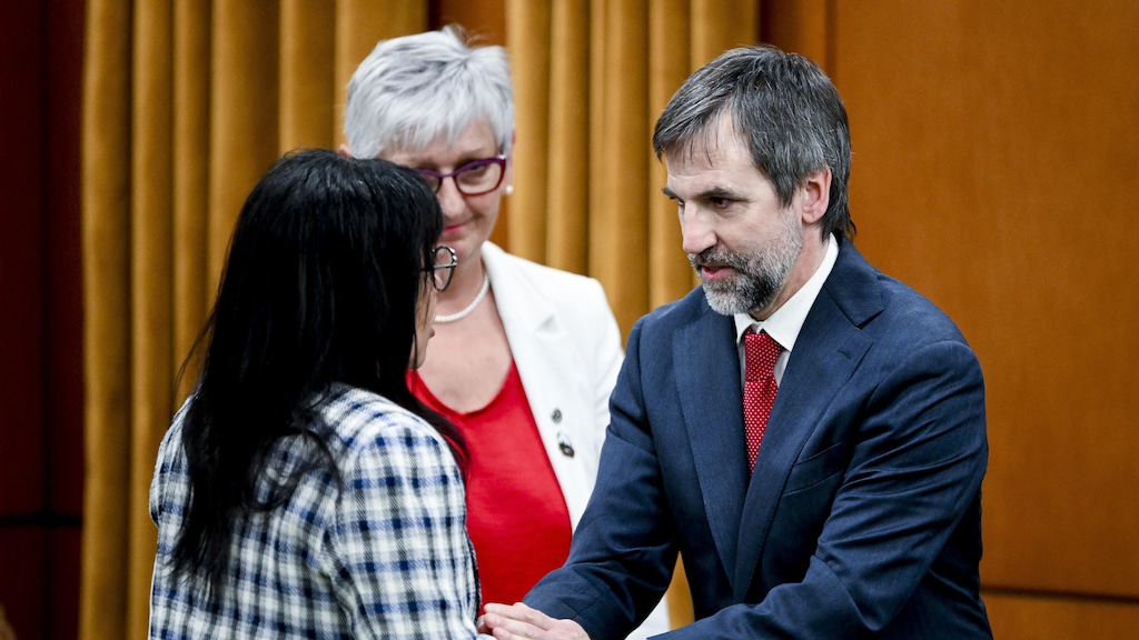« Je ne serai jamais très loin » : Steven Guilbeault fait ses adieux ...