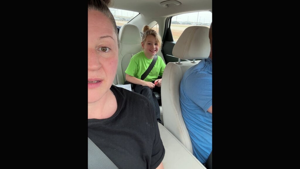 B.C. mother and daughter released from ICE custody in Texas after being ...