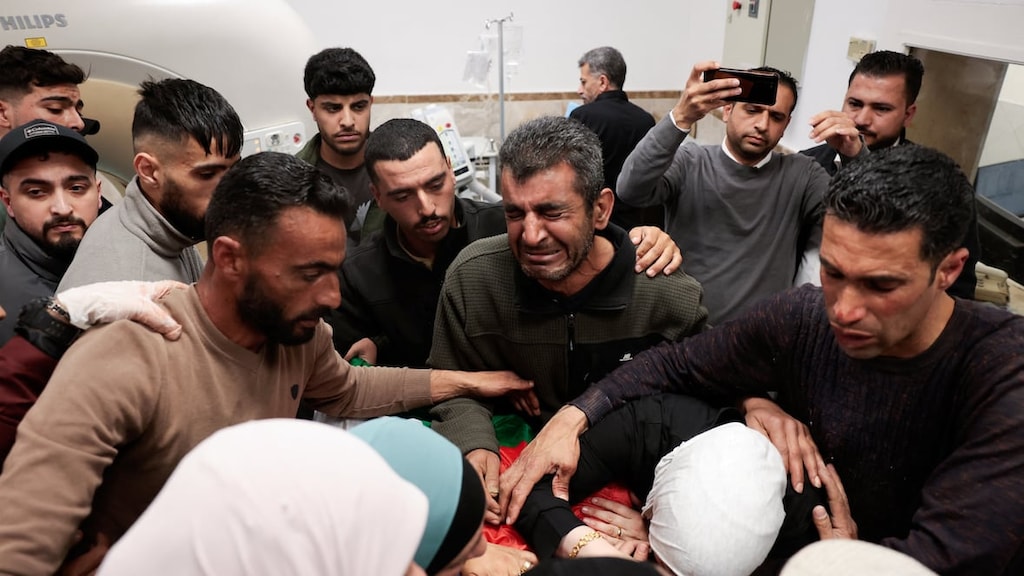 2 Palestinians, including 14-year-old, killed in Israeli settler attack ...