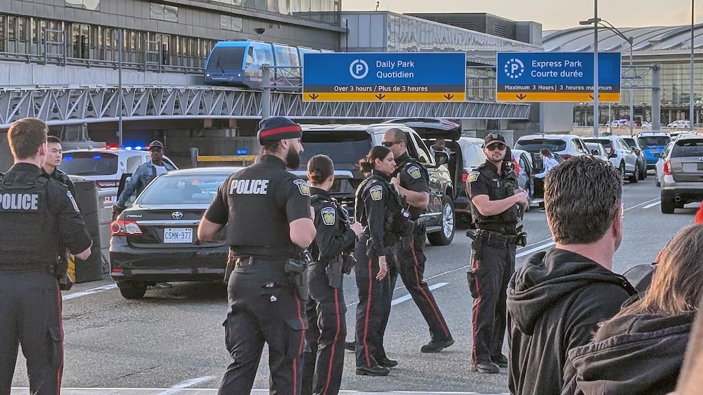 Man shot by police at Toronto’s Pearson airport | Radio-Canada.ca