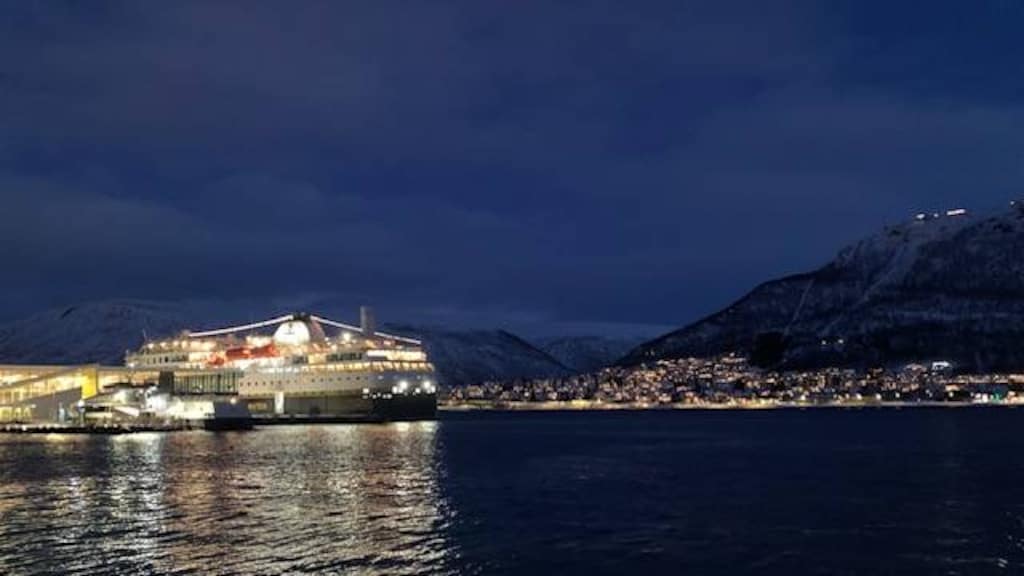 Resource extraction projects, dwindling sea ice power Arctic shipping ...