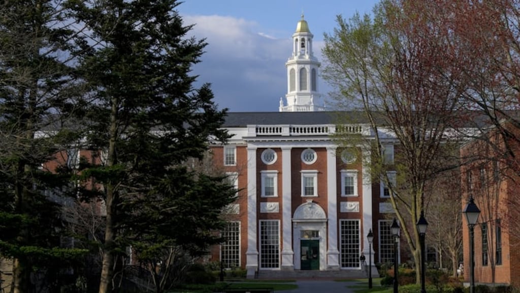 Trump administration revokes Harvard’s ability to enrol international ...