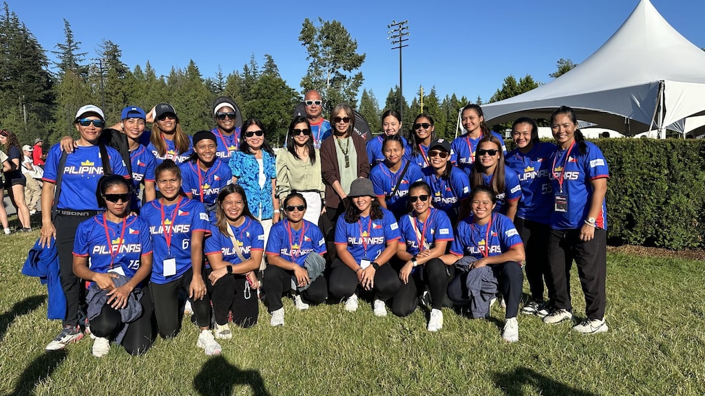 Koponan ng Pilipinas lumaban sa Canada Cup International Softball ...