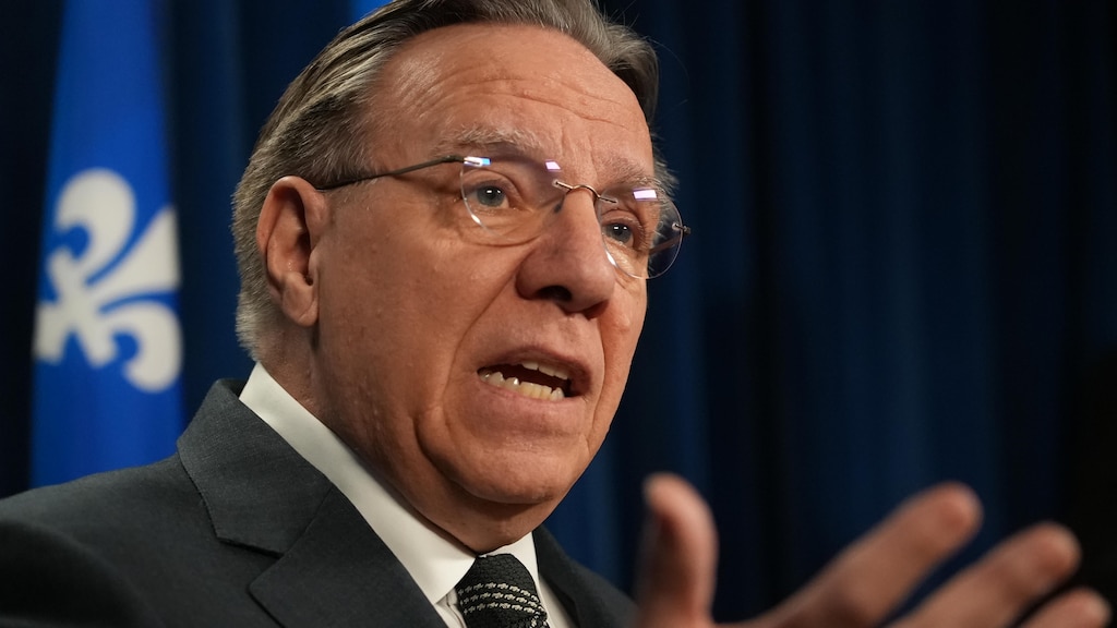 Quebec pide la dimisión del presidente de Air Canada, Michael Rousseau ...