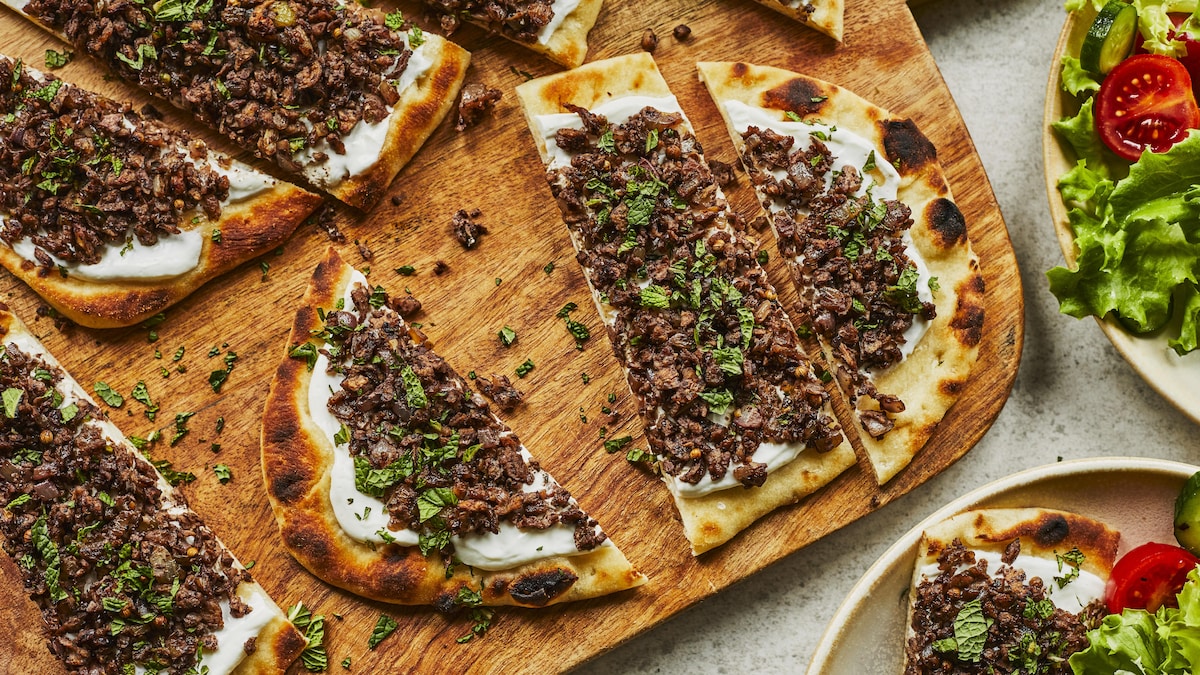 Pain plat végé à la libanaise | Savourer x Mordu