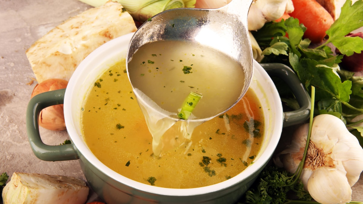 Le secret d’un bouillon de légumes goûteux | Mordu