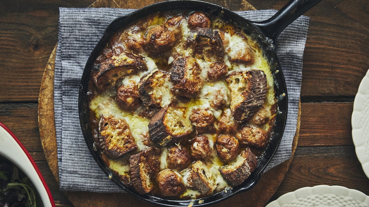 Casserole de soupe à l’oignon | Savourer x Mordu