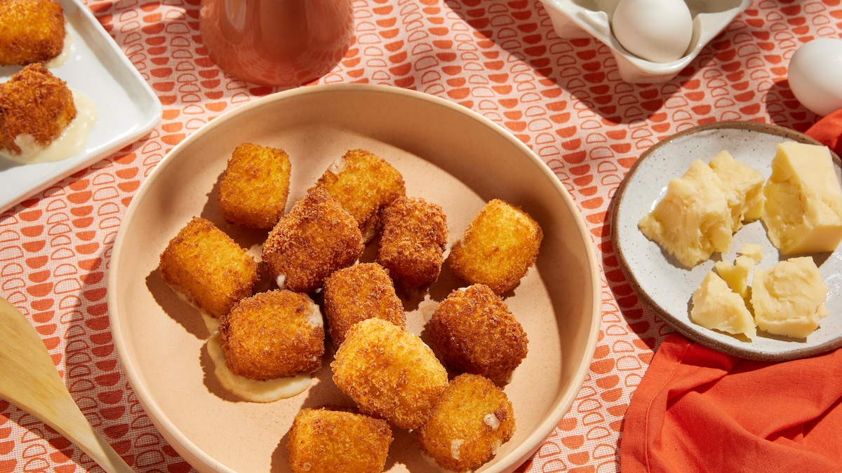 Croquettes de cheddar d’ici | Mordu