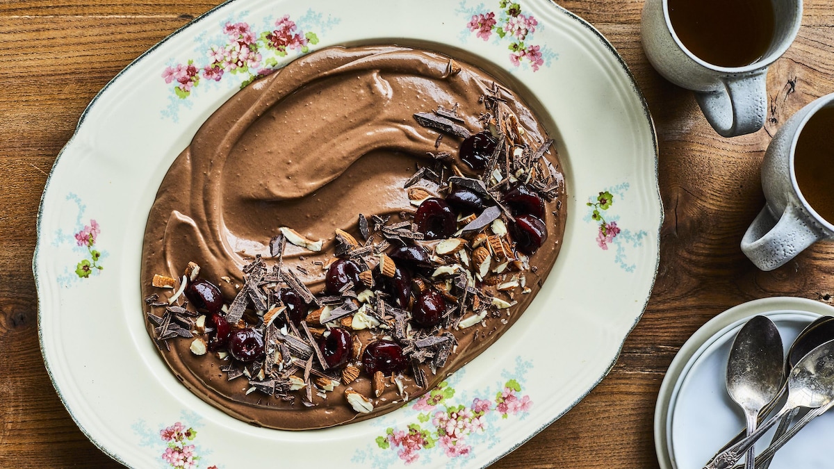 Mousse au chocolat forêt-noire | Savourer x Mordu
