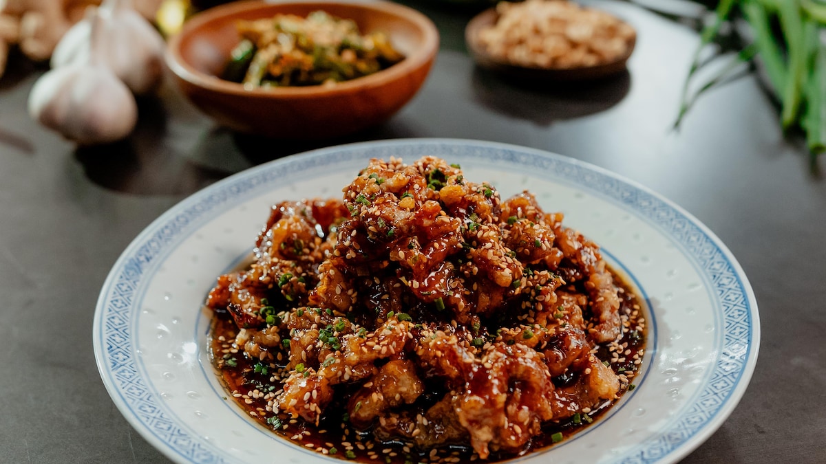 Porc frit aigre-doux | Mordu