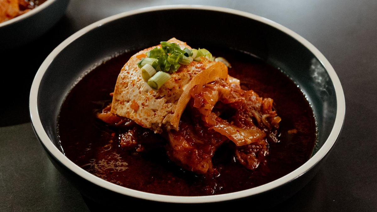 Ragoût coréen au porc et au kimchi (kimchi jjigae) | Mordu