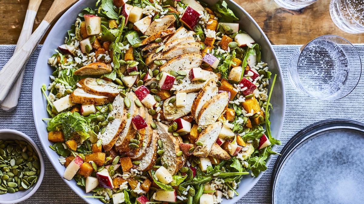 Salade-repas aux pommes et à la citrouille | Savourer x Mordu