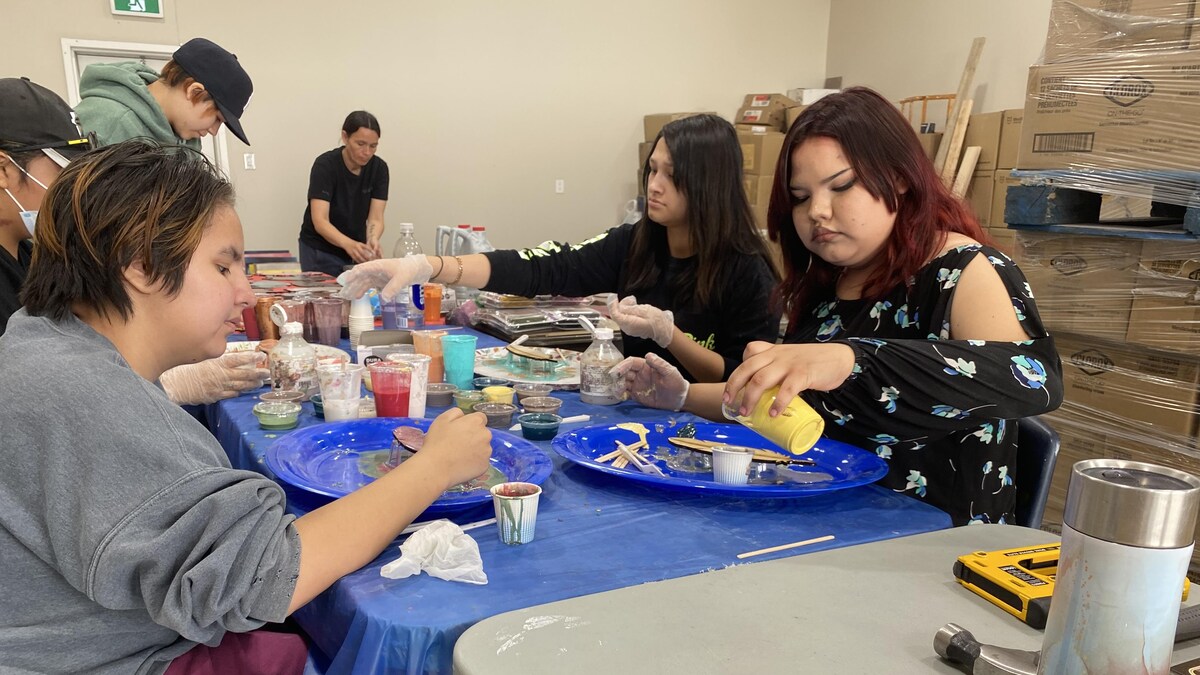 Une entreprise artistique et écoresponsable par de jeunes Autochtones ...