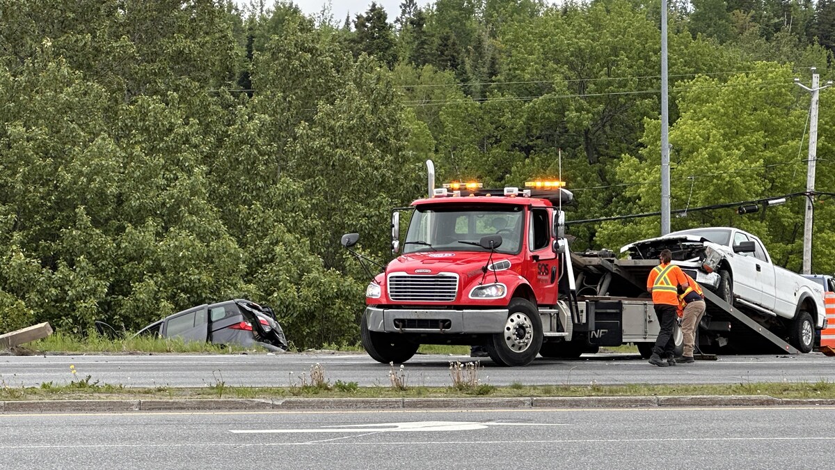Une autre collision à l’intersection de la rue Gauthier à Larouche fait ...