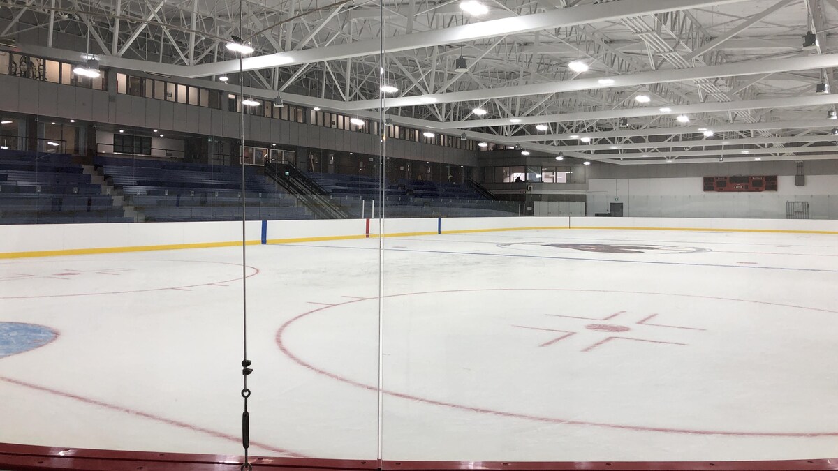 Réouverture de l’aréna de Mashteuiatsh | Le téléjournal Saguenay-Lac ...