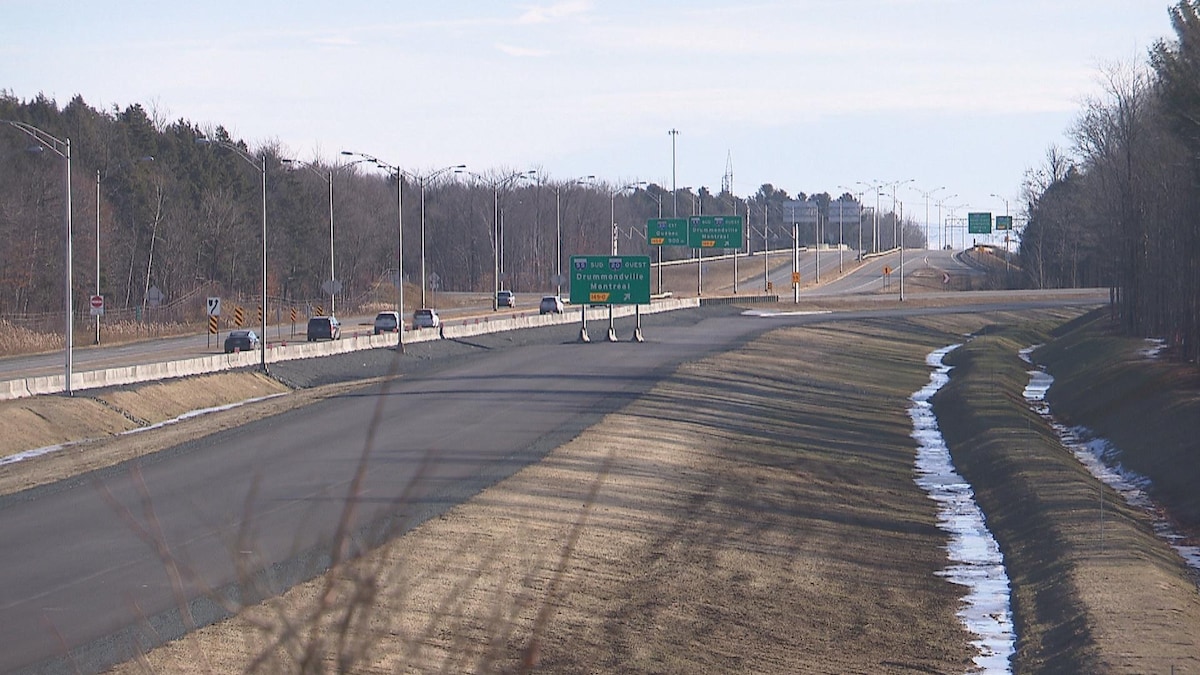 Les travaux reprennent sur l'autoroute 55 | Le téléjournal Mauricie