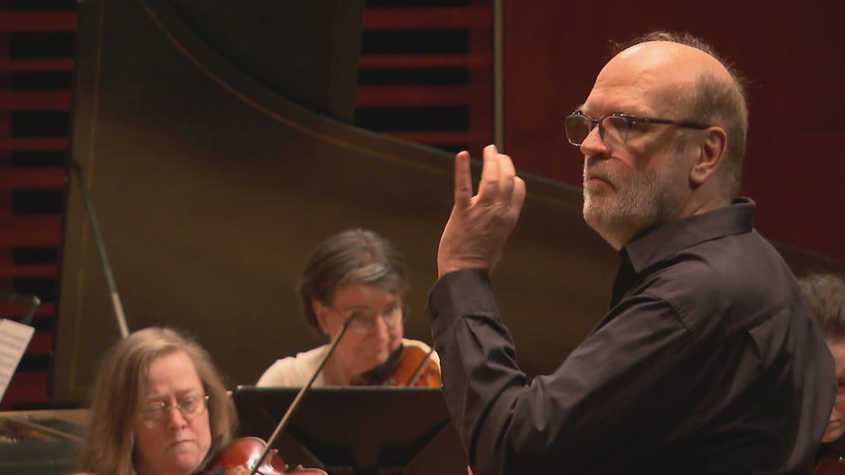 Bernard Labadie et 40 ans de Violons du Roy | Le téléjournal Québec